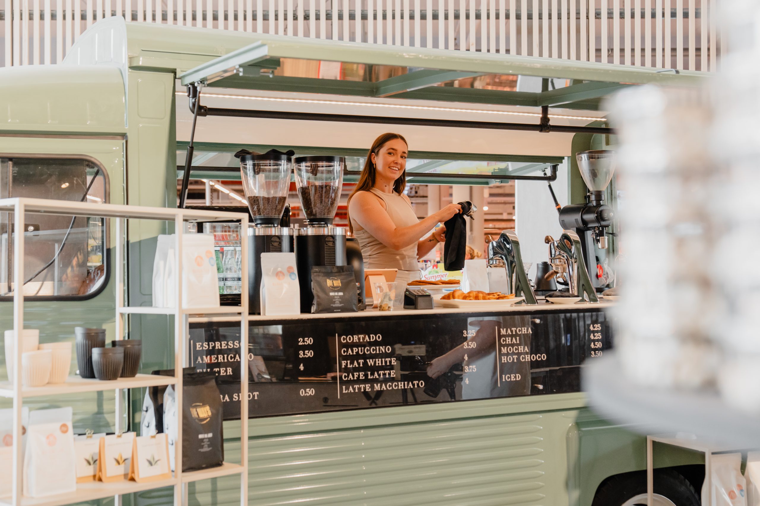 Lou.espressobar: Waar passie voor koffie samenkomt - Nieuw Kijkduin